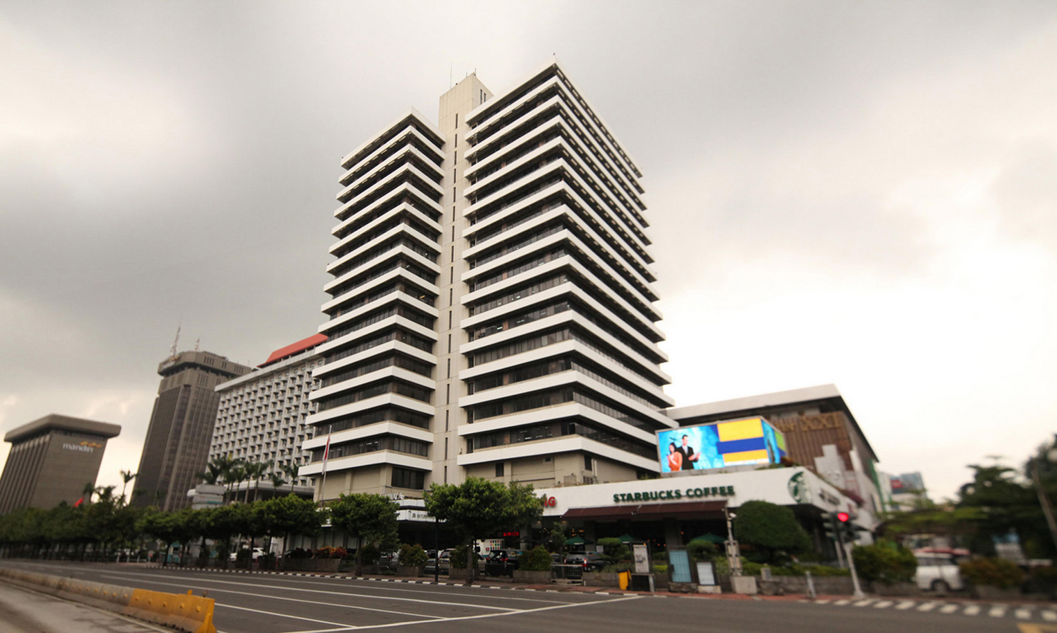 PT Jakarta Setiabudi Internasional Tbk. - Home